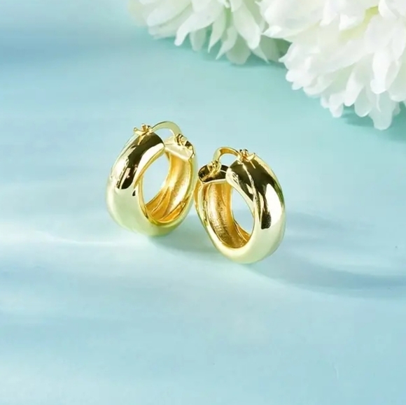 Happy🌛Moon°•. | Jewelry | 36 Stainless Steel 18k Gold Plated Twisted ...